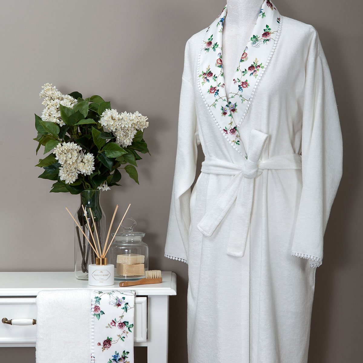 Tivolyo Home Roseland халат | sleeppp.ru